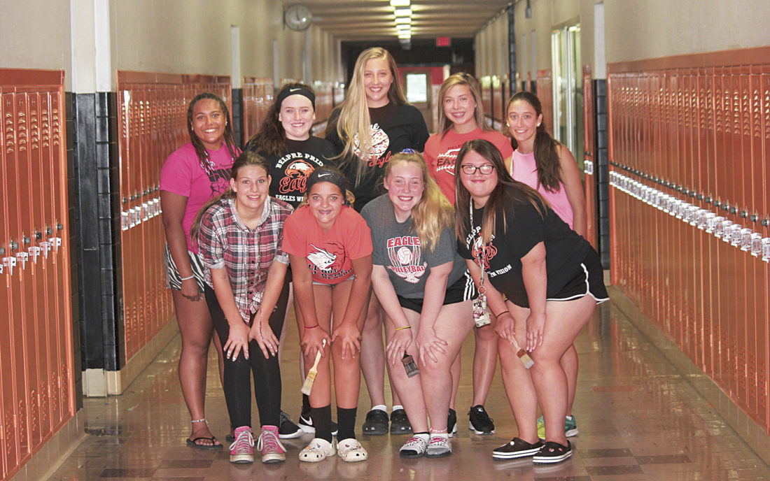 Community brings color, pride to Belpre High School hallways | News ...
